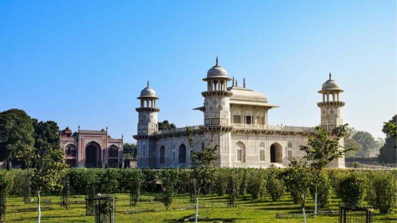 All Inclusive Taj Mahal Agra Same Day Trip From Delhi by Car - FAQ
