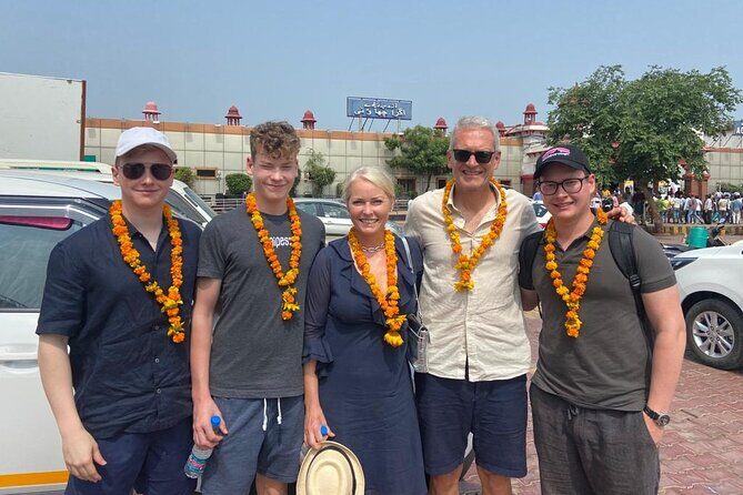 All Inclusive Taj Mahal & Agra Tour by Superfast Train From Delhi - Returning to Delhi