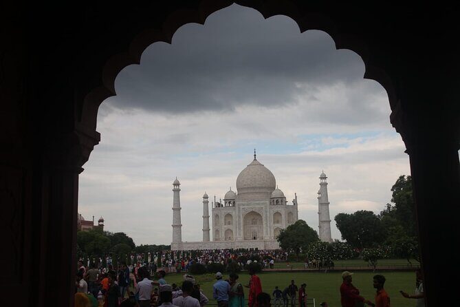 All Inclusive Taj Mahal & Agra Tour by Superfast Train From Delhi - FAQs