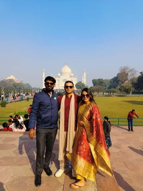 All Inclusive Taj Mahal Day Tour by Fastest Train From Delhi - Practical Tips and Considerations