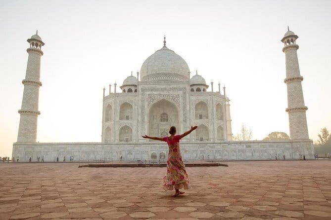 All Inclusive Taj Mahal tour by Gatiman train from Delhi - The Sum Up