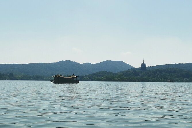 All Inclusive Tour of Lingyin Temple and Pagoda of Six Harmonies - Key Points