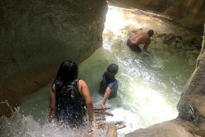 ALL INCLUSIVE tour of the "Cueva de la Virgen" Water Trail - Who Will Love This Tour?