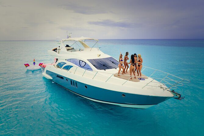 All inclusive Tulum: 4 hours Luxury Yacht 58' Azimut - Who Will Love This Tour?