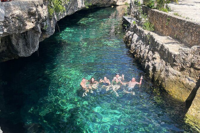 All-Inclusive! Tulum Ruins, Tequila Tasting + Swim in 3 Cenotes in Small Group! - Transport and Comfort
