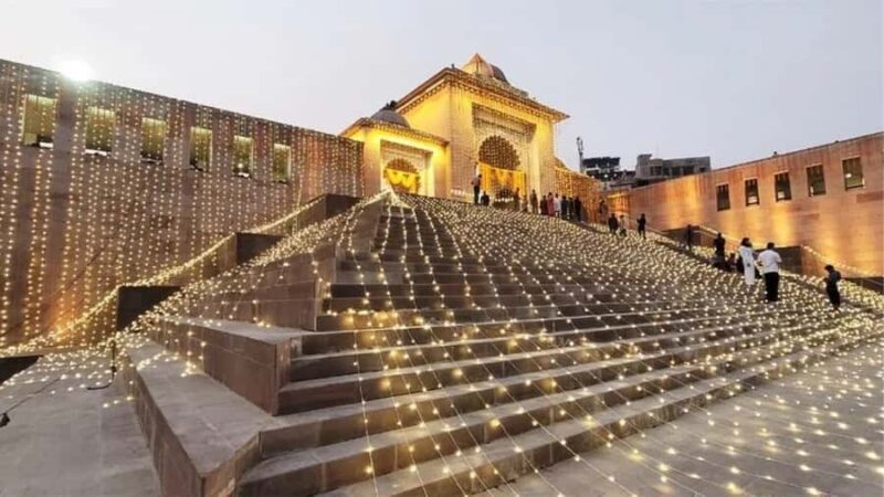 All Inclusive Varanasi Full Day Tour with Ganga River View - Who Would Enjoy This Tour?