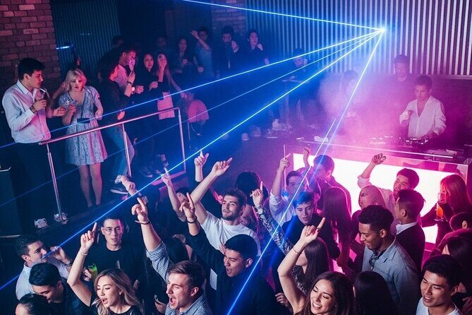 All Nighter Sing, Drink & Dance with Local Japanese Uni Students - Key Points