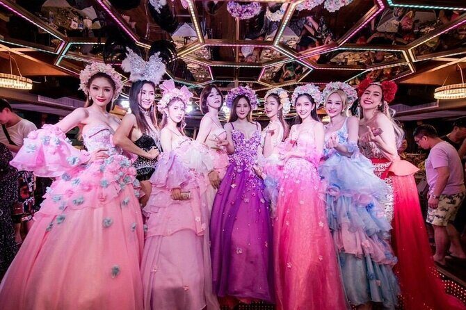 All Star Dinner Cruise with Cabaret Show in Pattaya - Authenticity and Atmosphere