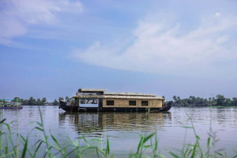 Alleppey: Sunset Houseboat Cruise with Tea and Snacks - Key Points