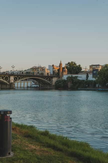 Alma Trianera: A 120-minute sensory walking tour of Triana. - A deeper look into the Alma Trianera tour