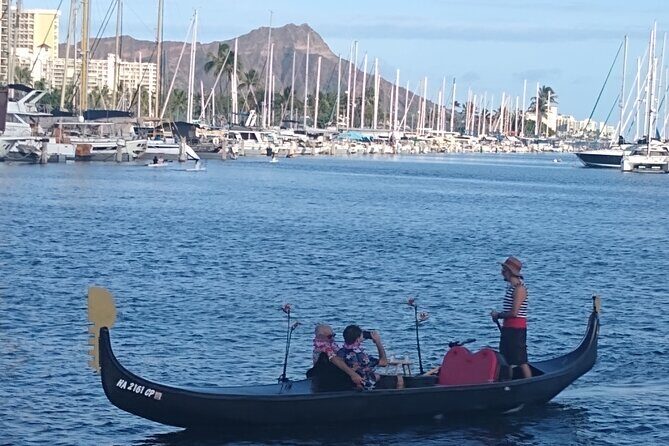 Aloha Gondola Cruise with drinks & pastries - FAQ