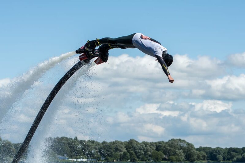 Alphen aan den Rijn: 15-Minute Flyboard Experience - Who Should Consider This Experience?