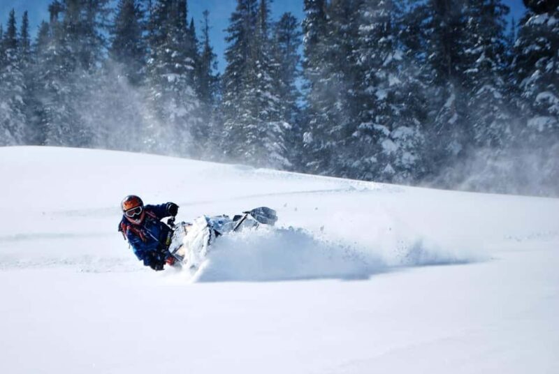 Alpine: Snowmobile Rental with Gear and Trailer - Setting the Scene: A Scenic Snowmobile Ride in Wyoming