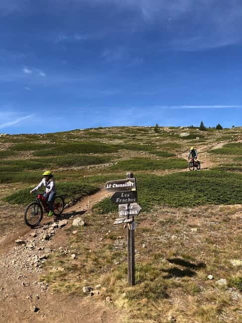 Alps: Sporty MTB tour among single track, alpine peaks and border history - Key Points