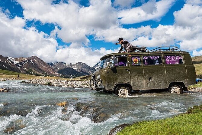 Altai Tavan Bogd with Eagle Hunter Visit 10 Day Tour - An In-Depth Look at the 10-Day Mongolia Adventure
