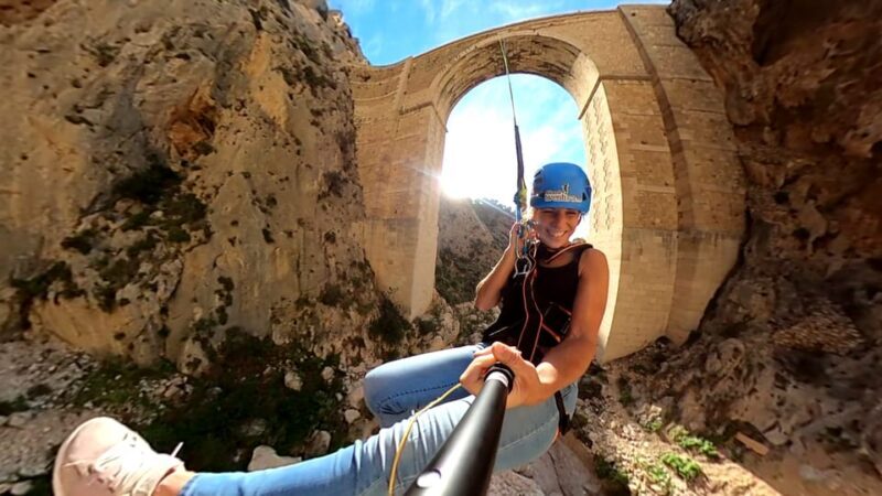 Altea: Bungee jumping in "El Mascarat" canyon - An In-Depth Look at the Bungee Jumping Experience