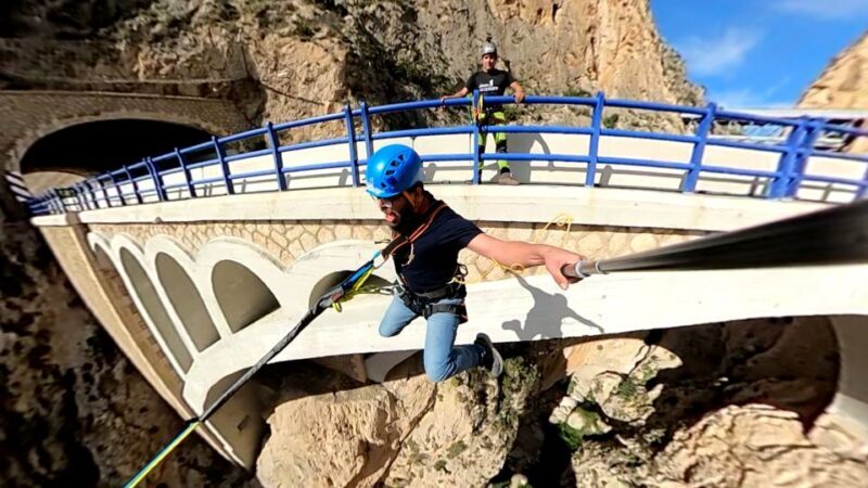 Altea: Bungee jumping in "El Mascarat" canyon - FAQ
