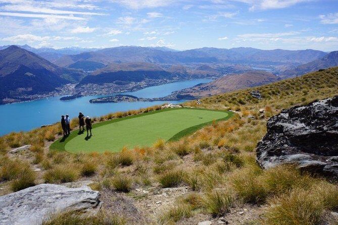 Altitude Golf by Helicopter from Queenstown - An In-Depth Look at the Queenstown Helicopter Golf Experience