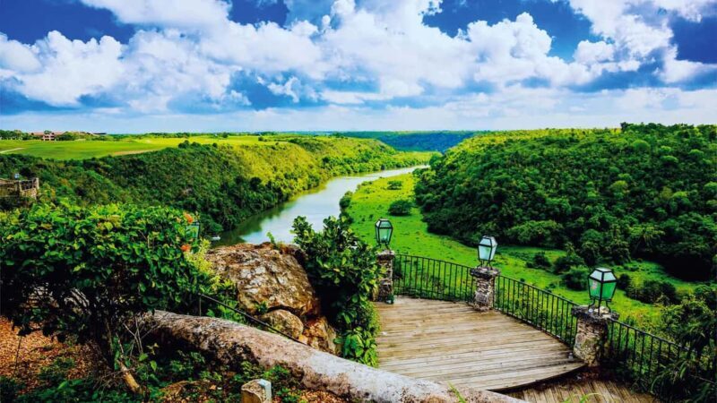 Altos de Chavón + Cueva de las Maravillas excursion from Bavaro/Punta Cana - Who Should Consider This Tour?