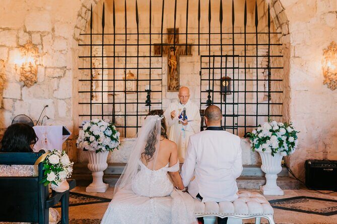 Altos de Chavón Day Tour from La Romana - Authenticity and Visitor Perspectives