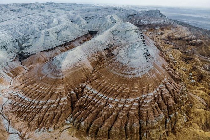 Altyn emel 2 days tour. (Singing dune, AkTau, KattyTau) - An Authentic Two-Day Adventure in Kazakhstan’s Altyn-Emel National Park