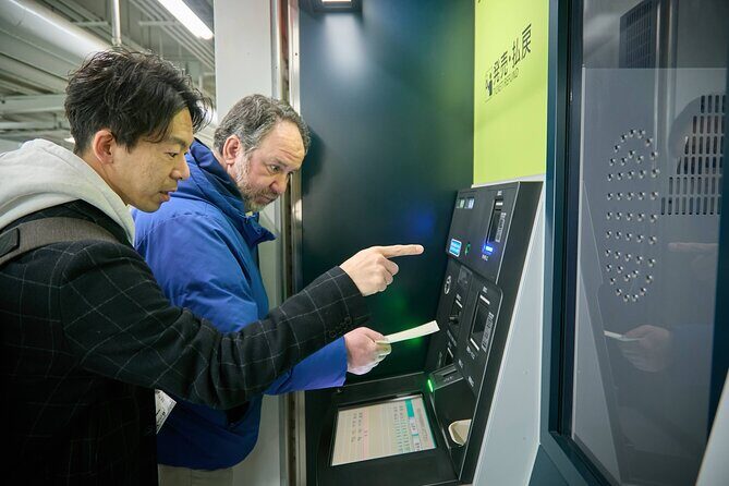 Amagasaki Retro Tour: Showa era-style bar & horse race experience - The Sum Up