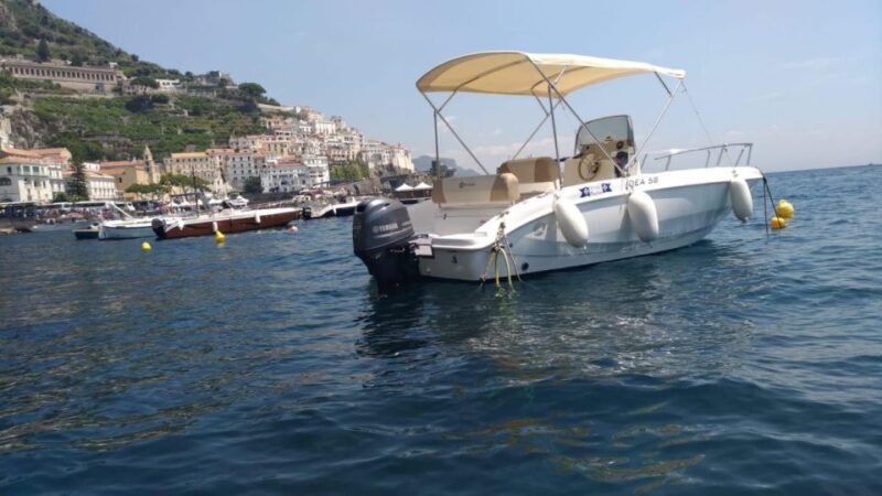 Amalfi: boat rental no license - Cruising the Coast