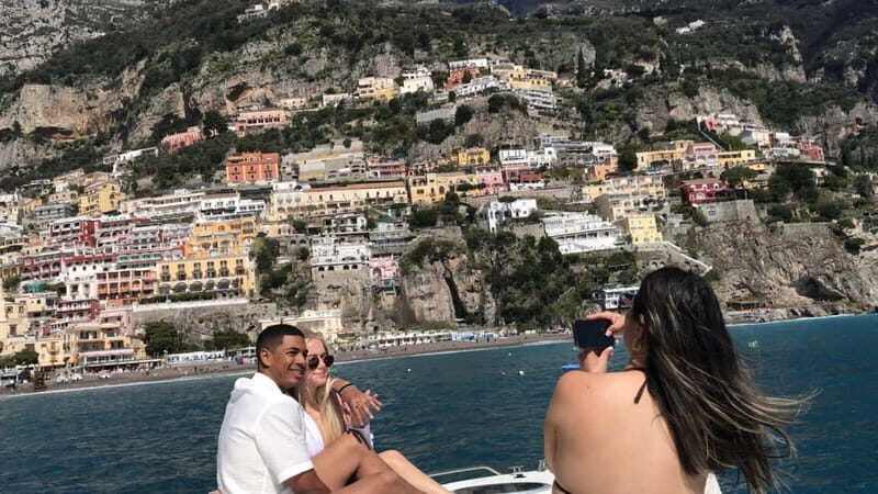 Amalfi Coast: daily boat excursions with aperitif. - Key Points