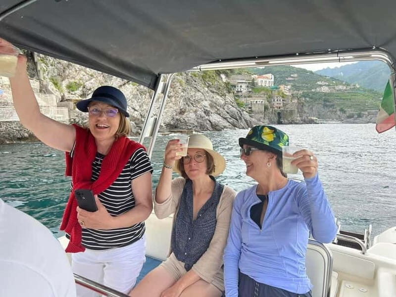 Amalfi Coast: daily boat excursions with aperitif. - FAQ