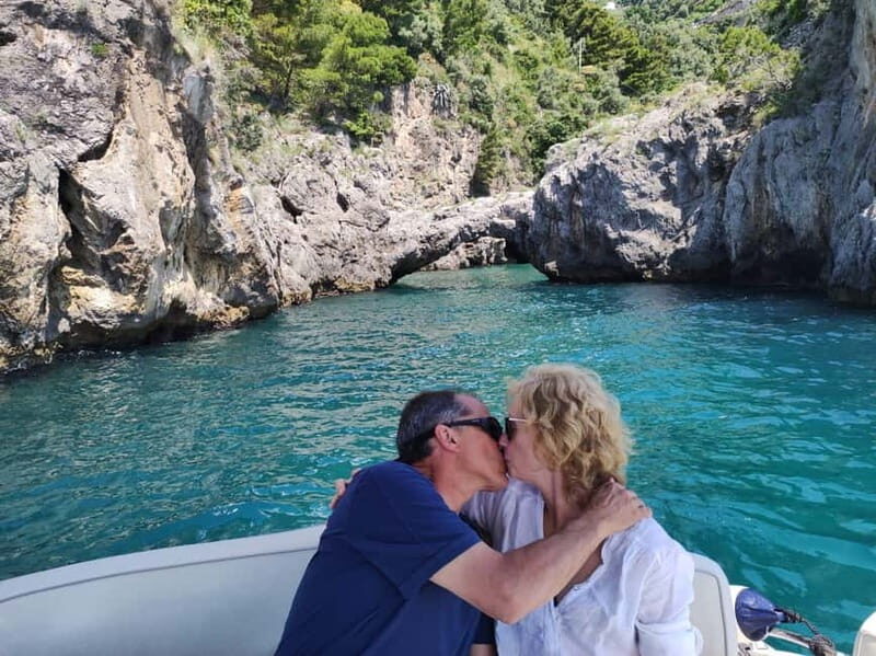Amalfi Coast: Hidden Caves & Beaches by Private Boat - Key Points