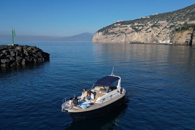 Amalfi Coast Private Boat Tour - Detailed Breakdown of the Tour Experience