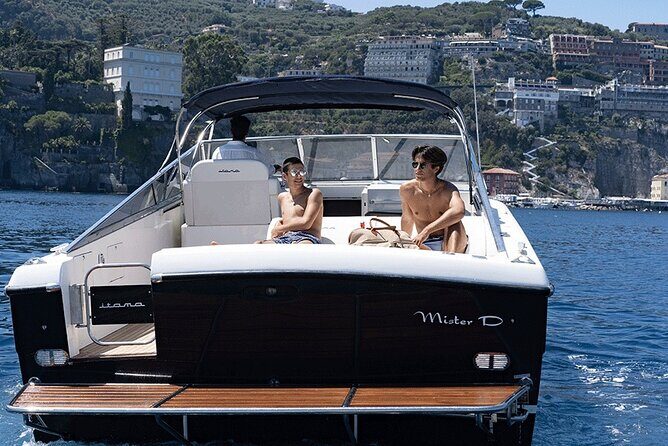 Amalfi Coast Private Boat Tour from Sorrento, Positano & Capri - FAQ