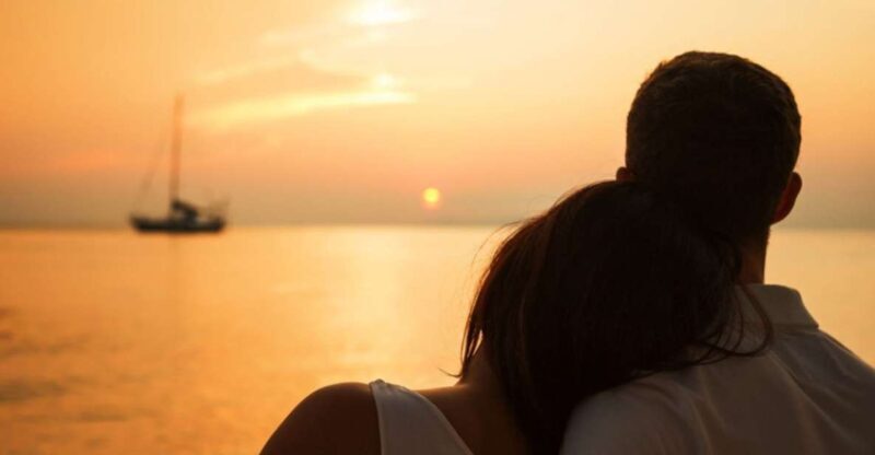 Amalfi Coast: Private Romantic Cruise & Aperitif - Authenticity and Traveler Tips