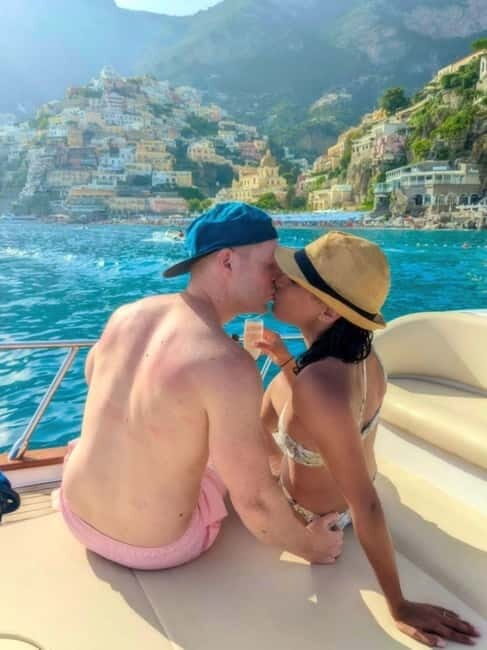 Amalfi Coast Private Sunset Cruise (OK RESTROOM NO GROUP!!) - Key Points