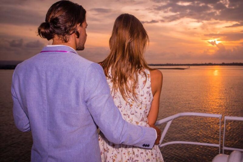 Amalfi Coast: Romantic Cruise & Aperitif - Key Points