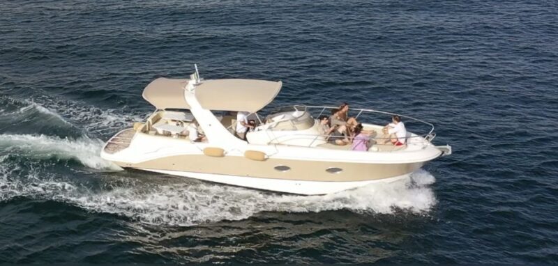 Amalfi Coast: Romantic Sunset Cruise with Music & Cocktails - FAQ