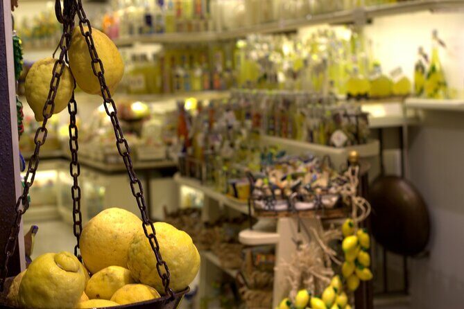 Amalfi Coast tour: Positano, Amalfi and Ravello from Naples - Logistics and Comfort