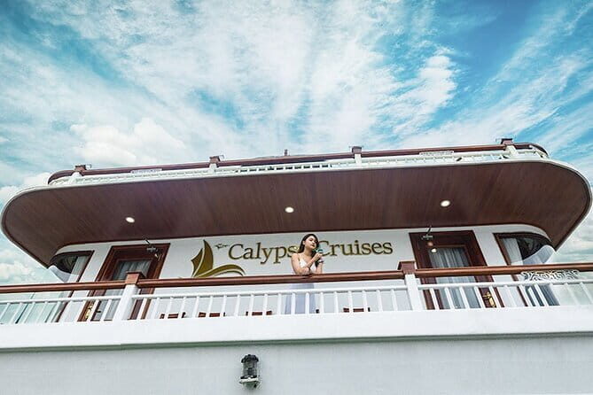 Amanda Cruise - Luxury Unique Halong Bay Cruise (2D1N Tour) - Authentic Experiences and Highlights