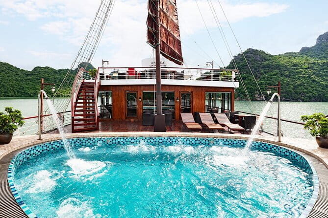 Amanda Luxury Cruise - Best Overnight Cruise Halong & Lan Ha Bay - Day 2: Sunrise & Exploring