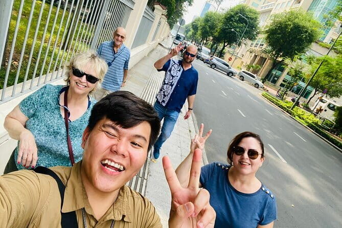Amazing 1 Day Ho Chi Minh City Tour - Bach Dang Pier & Water Bus Cruise: Relaxing Riverside Views