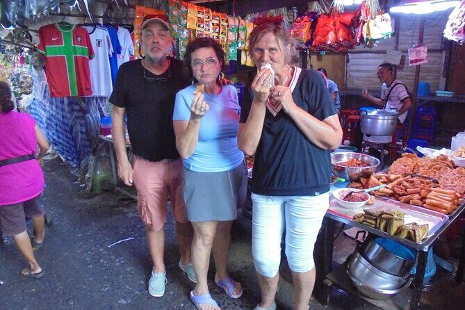 Amazing Bangkok Bite & Bike Night Tour - Key Points