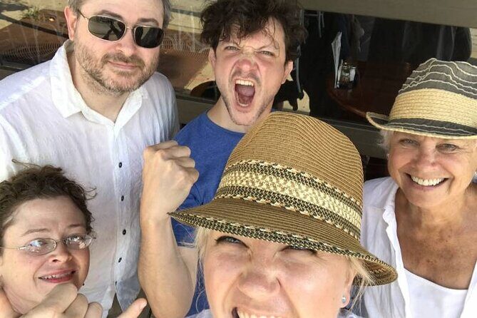 Amazing Bar Crawl in Quebec City - Exploring the Quebec City Bar Crawl