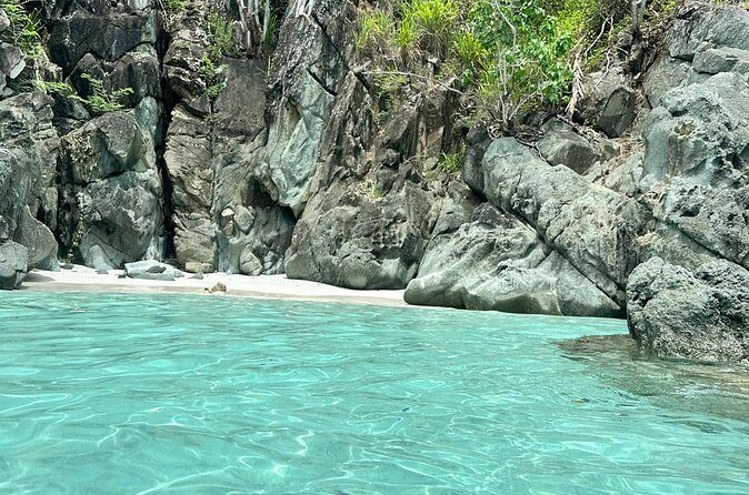 Amazing Half Day Private Boat Charter on Luxury Sailing Catamaran - Who Should Consider This Tour?