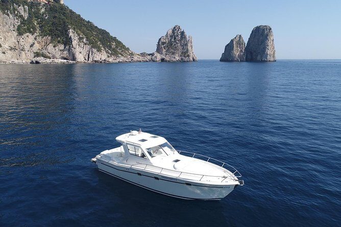 Amazing Private Tour of Capri - The Experience: From Sorrento to Capri