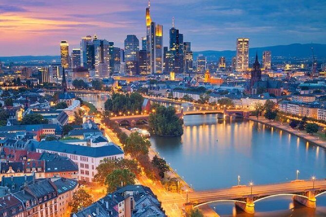 Amazing walking Frankfurt with a local guide - An In-Depth Look at the Frankfurt Experience