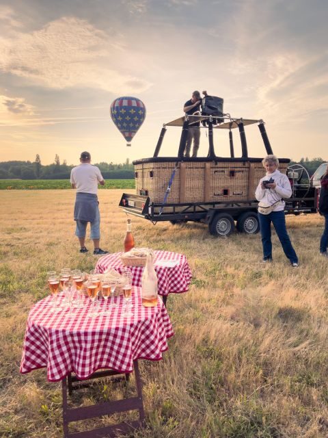 Amboise Hot-Air Balloon Sunset Ride over the Loire Valley - The Experience: What You Can Expect