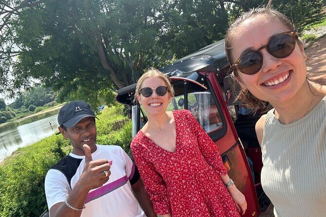 Ambuluwawa Tower and Kandy City Tuk Tuk Tour with Epic views - The Sum Up