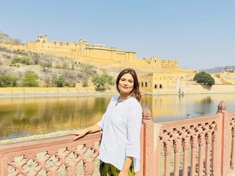 Amer Fort, Jal Mahal & Stepwell Private Jaipur Half-Day Tour - Exploring Jaipur in a Half Day