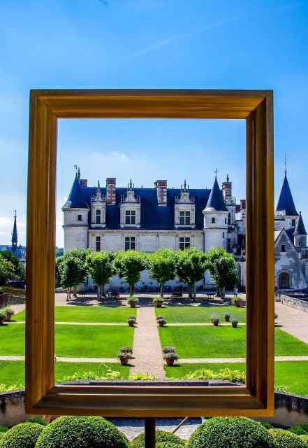 Amiens Private Guided Walking Tour - Starting Point and Overall Structure