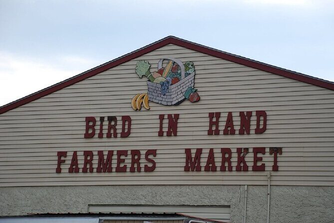 Amish Farm and House 1-Day Small Group with Max 12 Tour from D.C - Time at Bird-in-Hand Farmers Market: Savoring Local Flavors